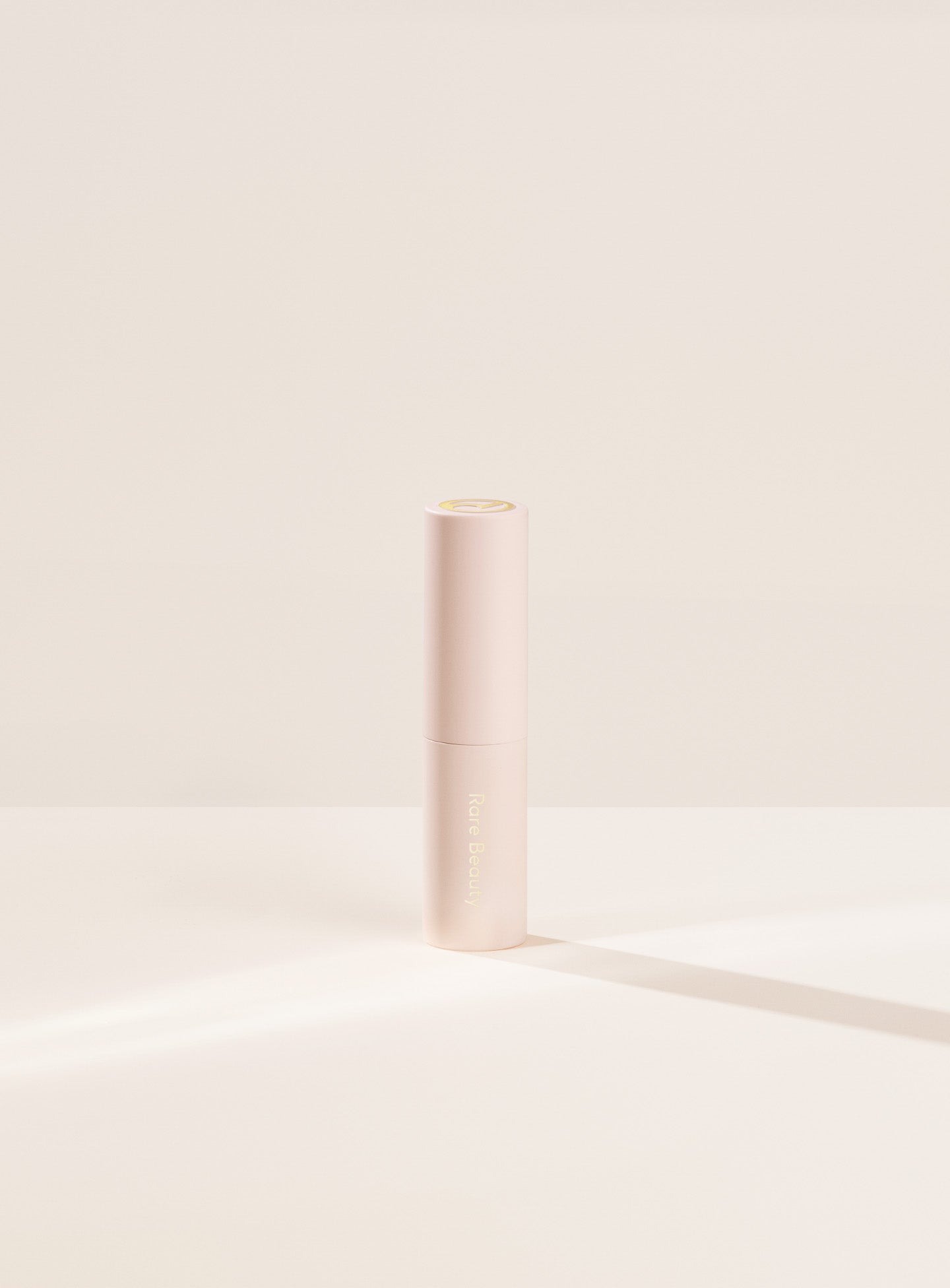 Rare Beauty Mini Mascara | Perfect Strokes Universal Volumizing Mascara